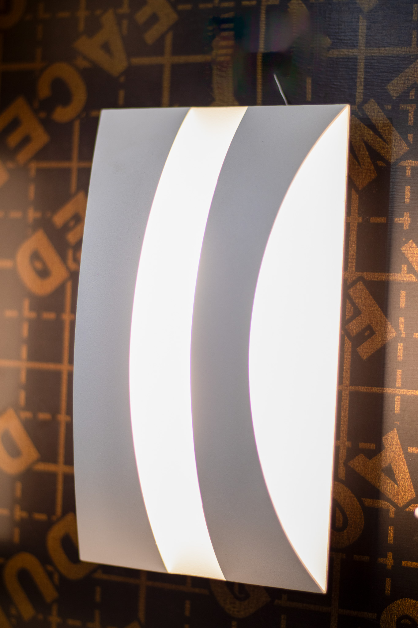 LED WALL FIXTURE - Dunn's